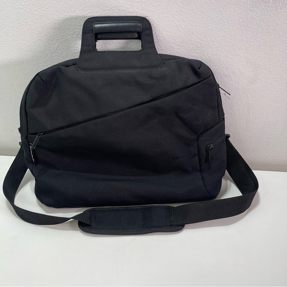 Autodesk | Bags | Autodesk Black Messenger Laptop School Work Travel ...